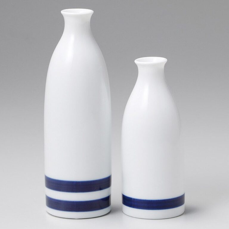 Tokkuri & Katakuchi｜Classic Sake Vessels - Craft Sake world.jp